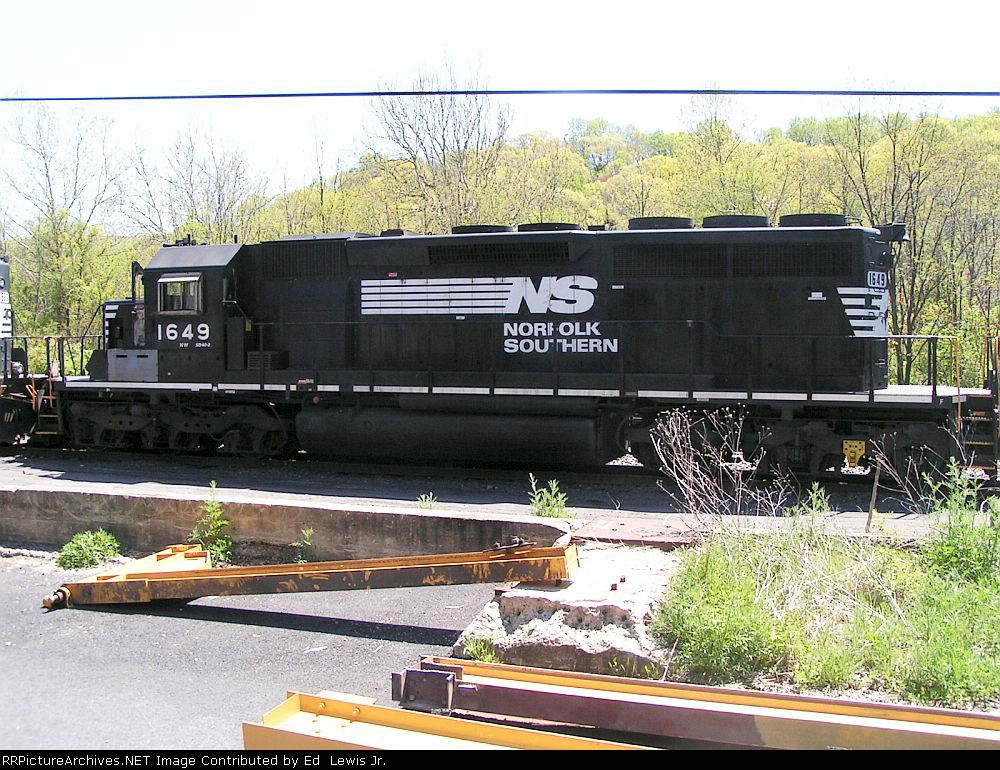 NS 1649